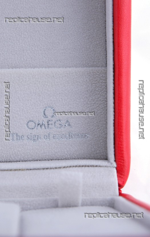 Omega Replica Box Set with Documents From Omega